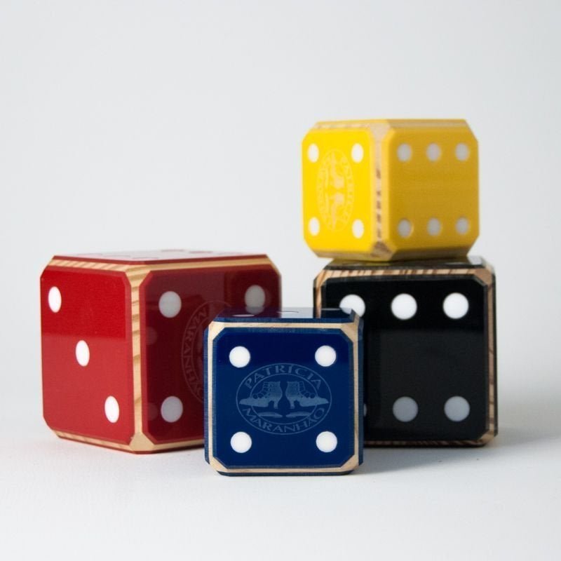 Decoração Dado Grande Preto | MadeiraMadeira