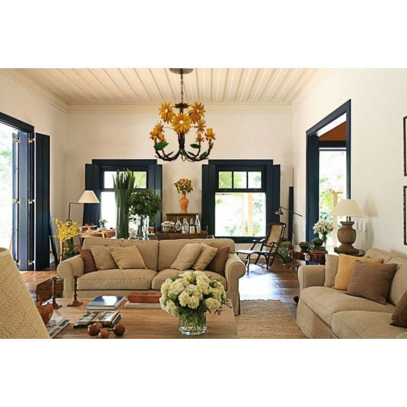 Lustre de Ferro Artesanal para Quarto de Casa Grande com Flores ...