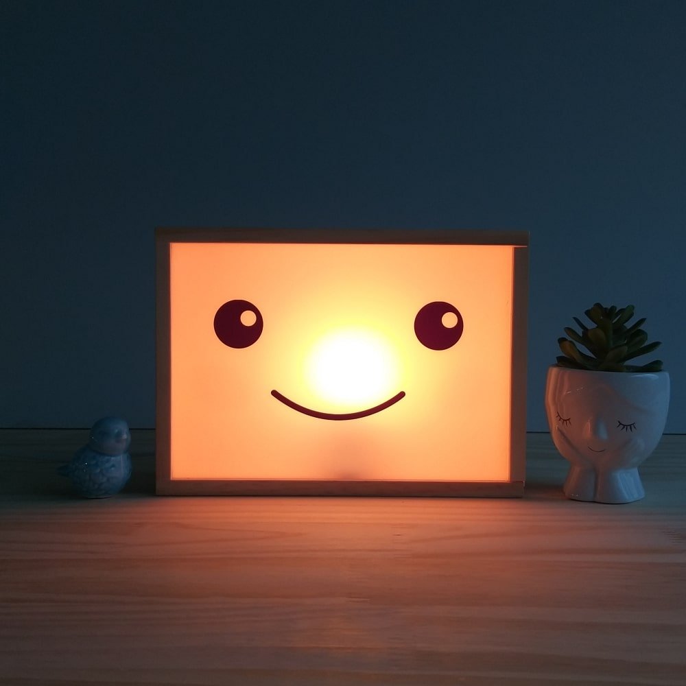 Luminária Quarto Bebê de Mesa Light Box Abajur Menino Menina Olhinhos ...