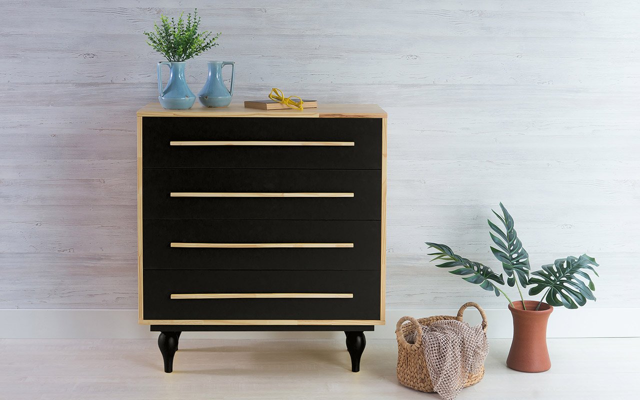CÔMODA DE MADEIRA MACIÇA COM 4 GAVETAS SIDERAL NATURAL E PRETO ...