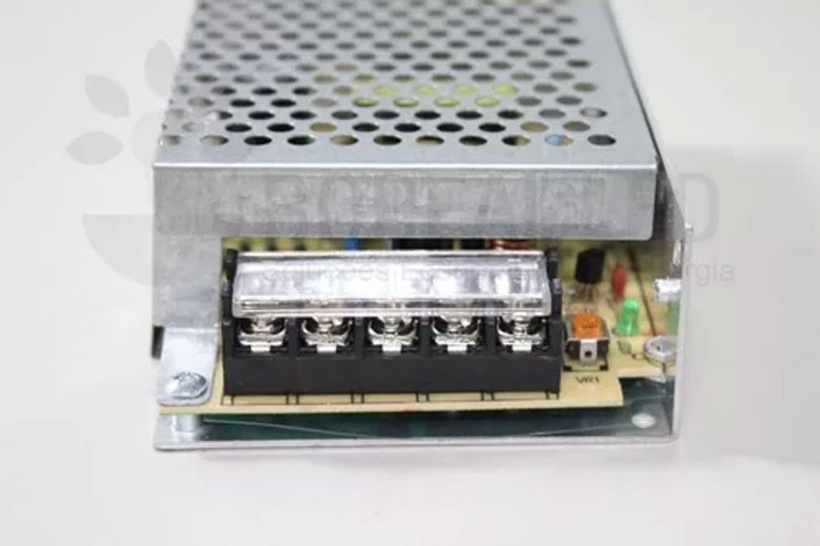 Fonte Chaveada Colmeia Dc 12v 10a 120w Estabilizada Bivolt Ac110v/220v | MadeiraMadeira