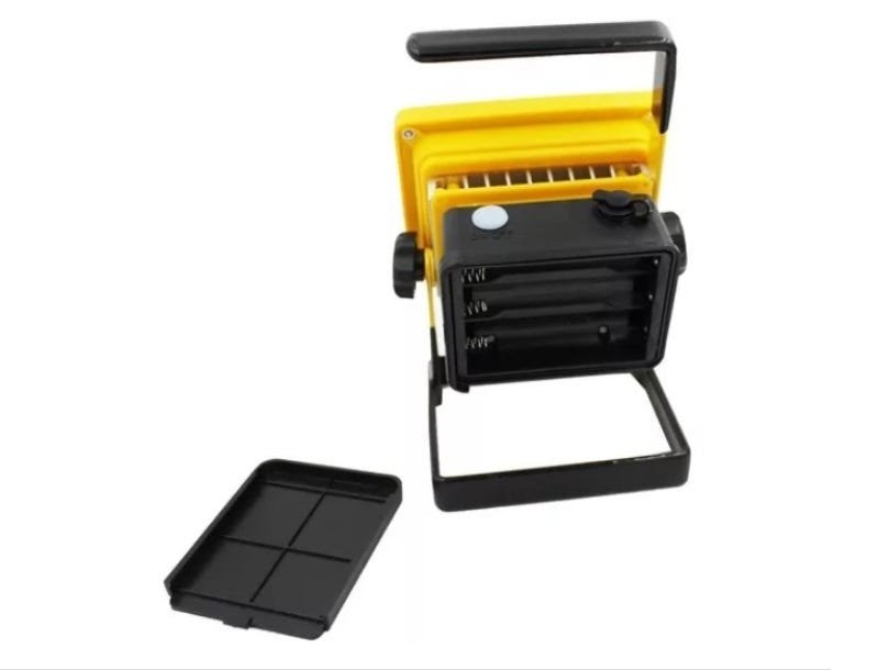 Refletor LED Recarregável Portátil 30w Holofote Branco | MadeiraMadeira