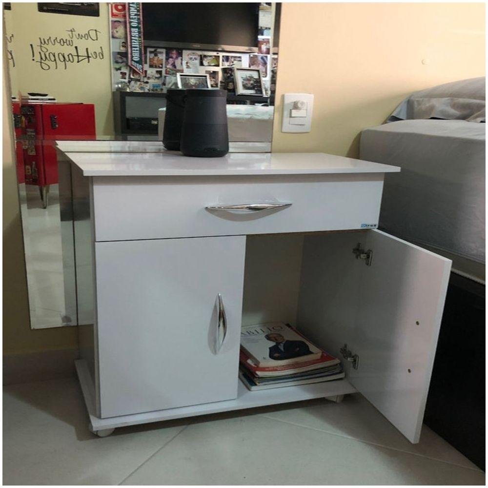 Gabinete De Chão Branco Simples Pequeno | MadeiraMadeira