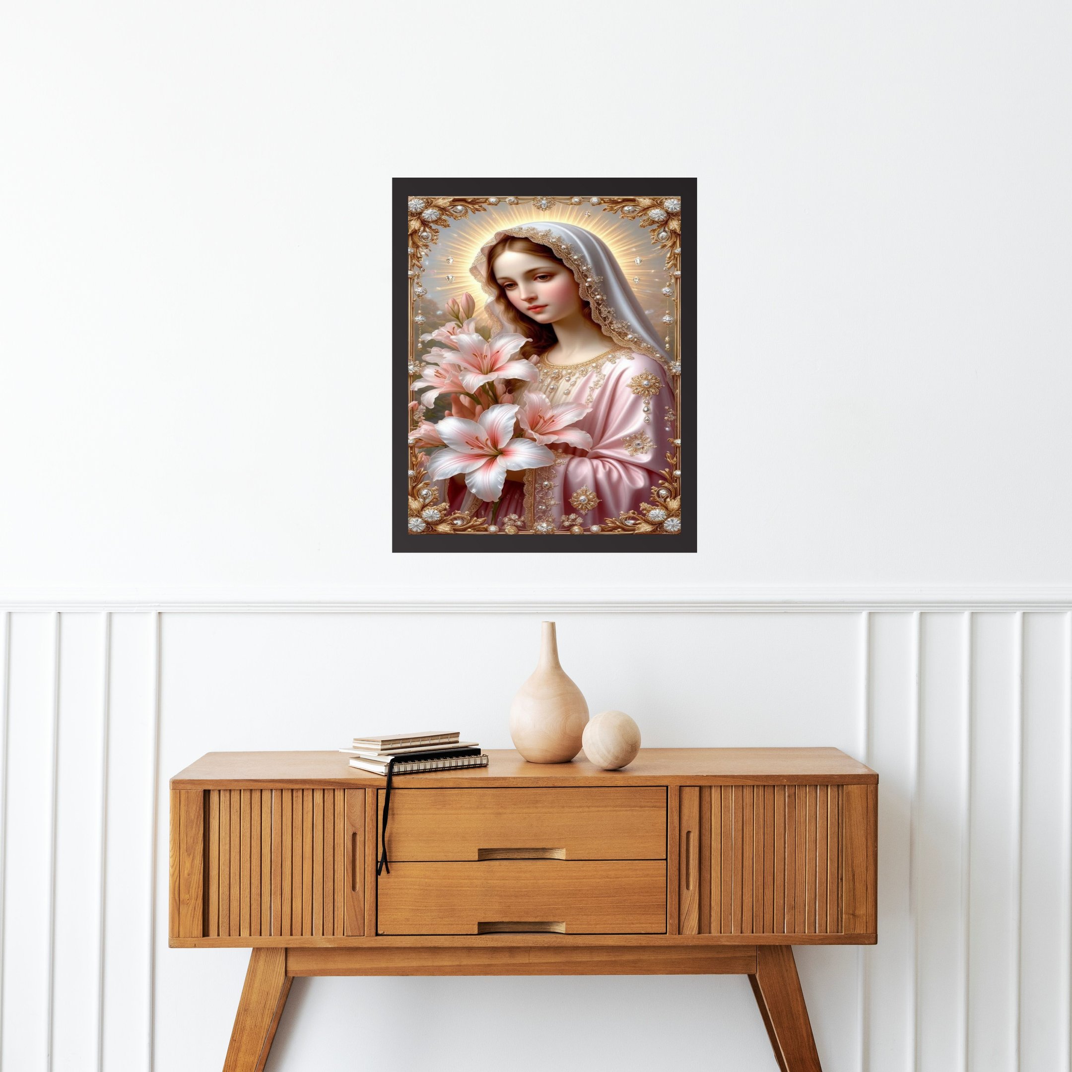 Quadro Virgem Maria Flores e Pérolas 33x24cm:moldura Preta | MadeiraMadeira