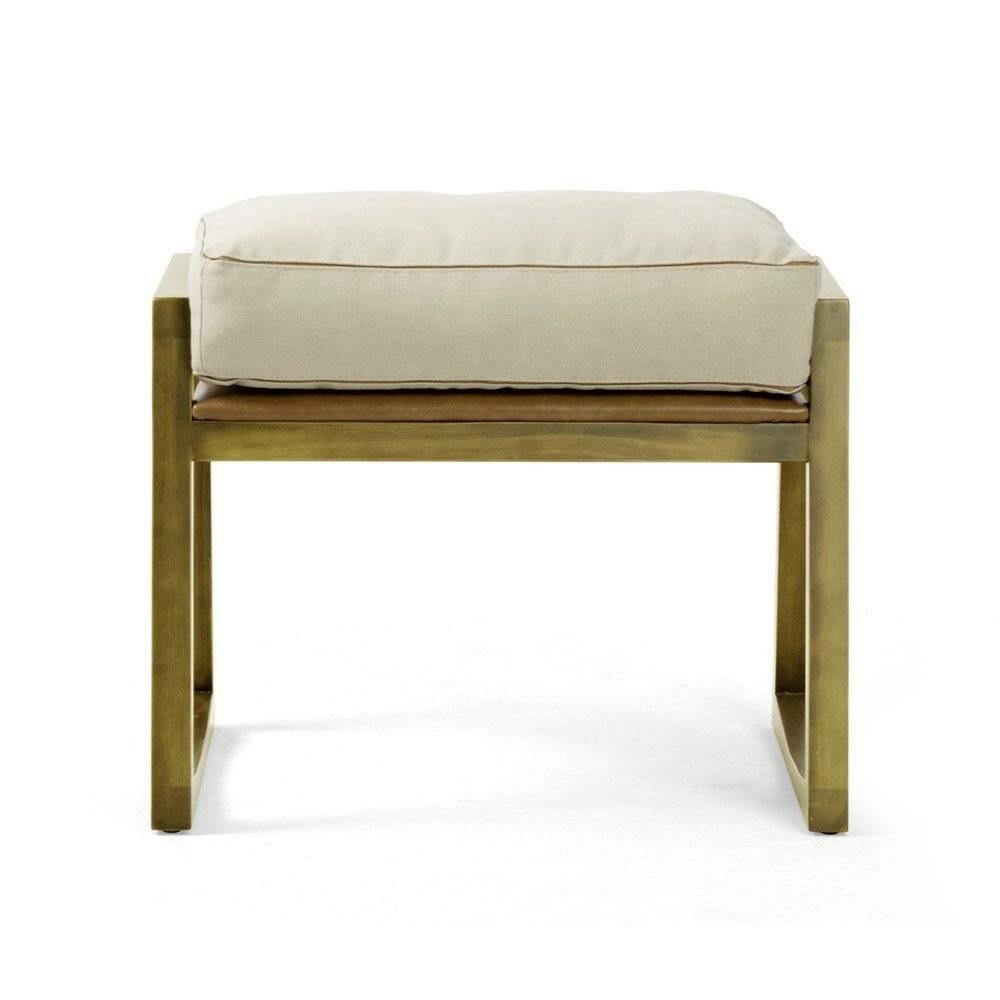 Puff de Madeira Maciça com Estofado Removível Sofia - Iaza Móveis ...