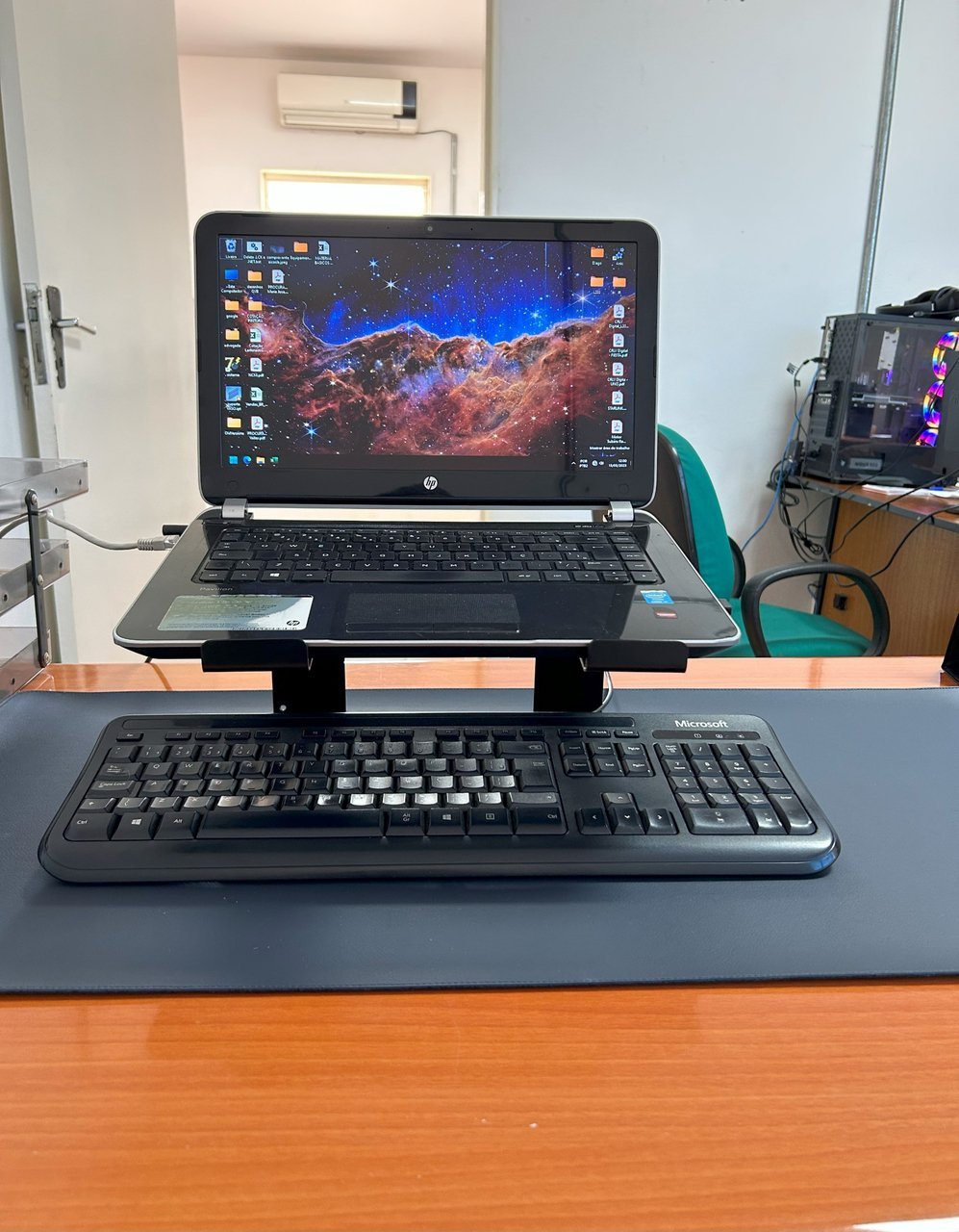 Suporte Laptop Notebook 14 A 17 Polegadas - Preto Ergonômico | MadeiraMadeira