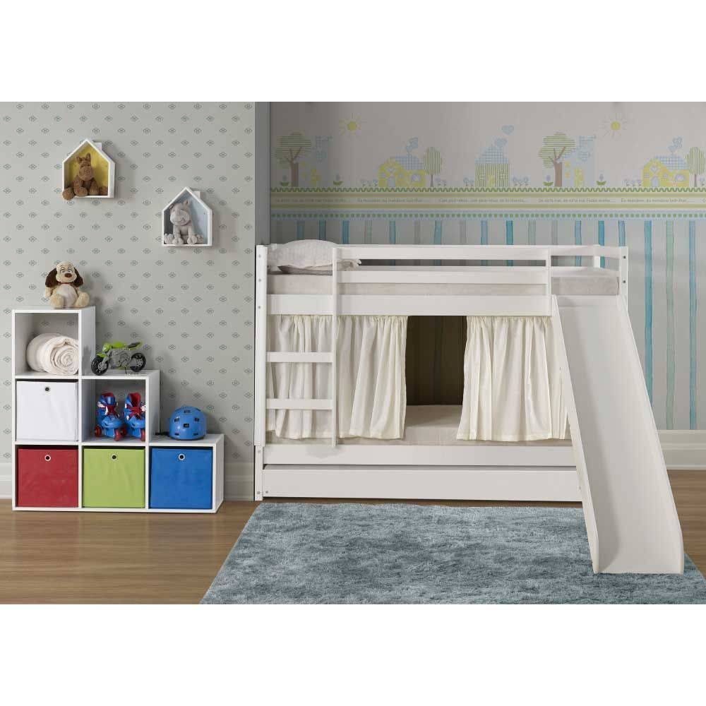 Treliche Infantil com Escorregador e Cortina Bege - Casatema ...