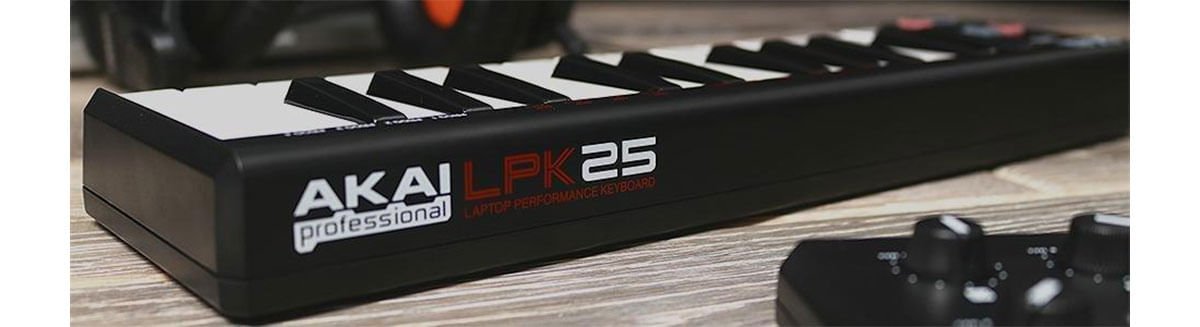Controlador Akai Usb-midi com 25 Teclas Lpk25 para Laptop | MadeiraMadeira