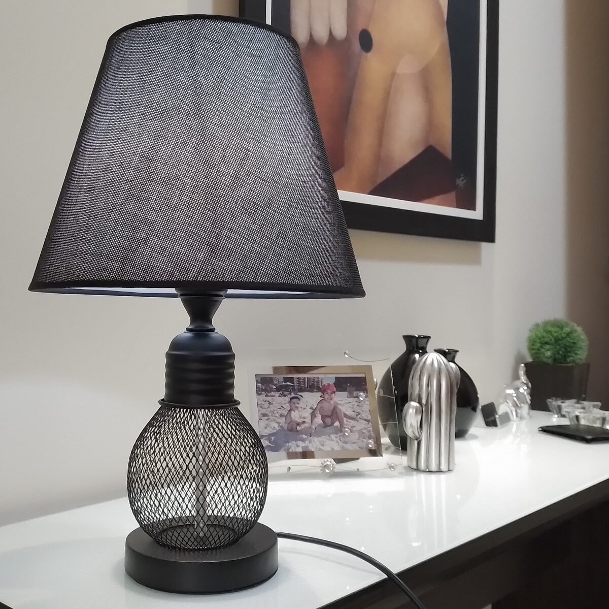 Abajur Moderno de Mesa Luminaria Para Quarto ALADIM Preto Cupula PRETO ...