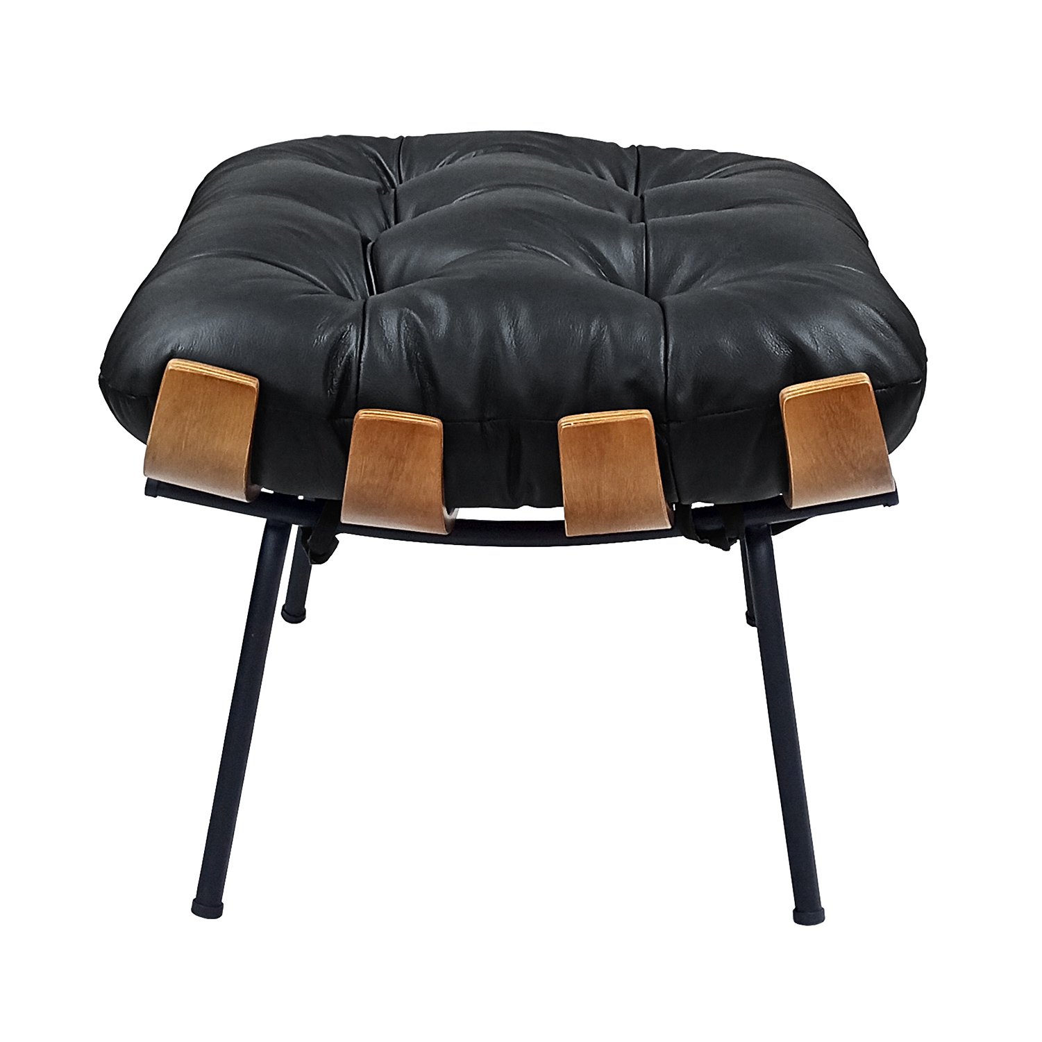 Puff Costela em Couro Preto - W&D Decor | MadeiraMadeira