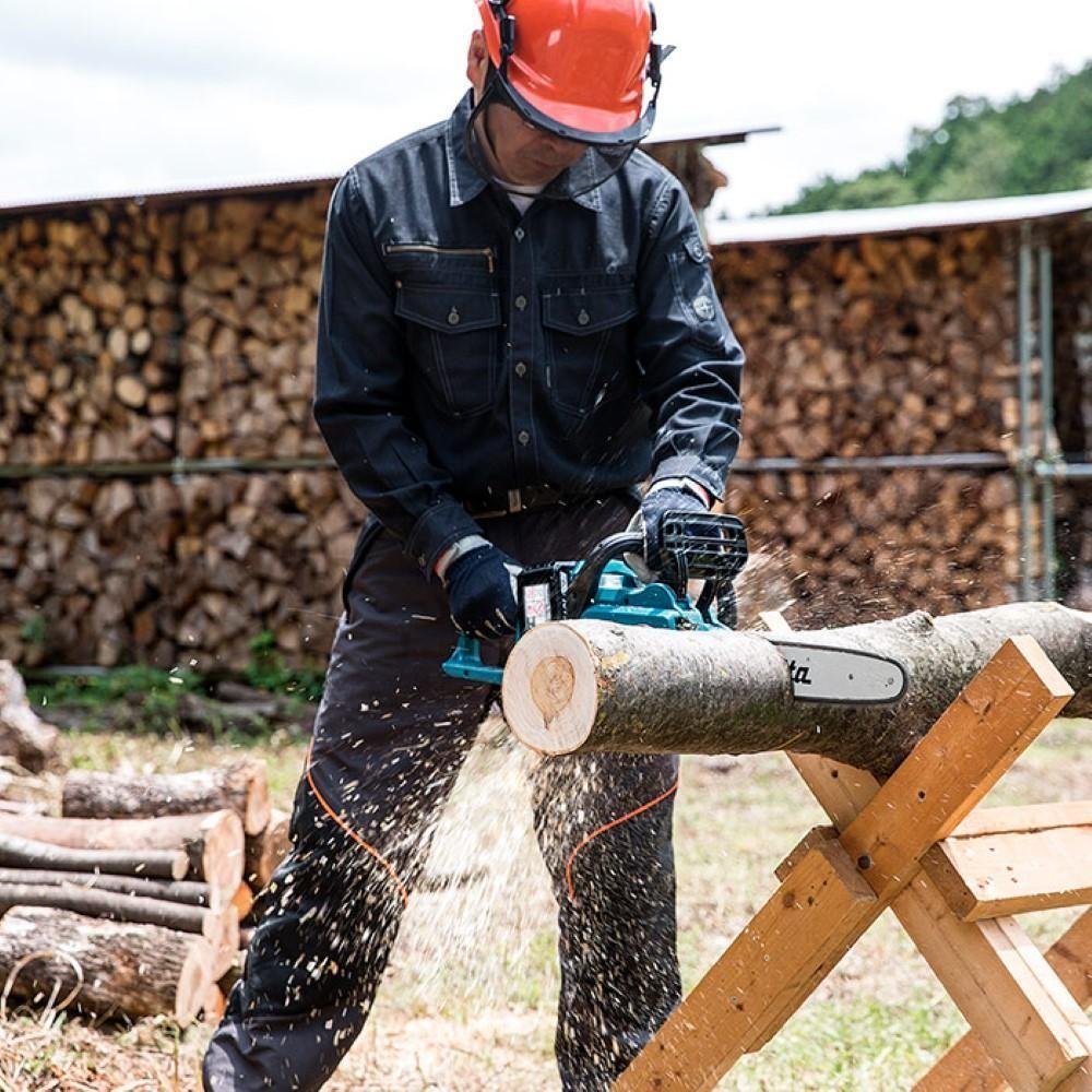 Motoserra a Bateria 36v Lxt 30cc sem Fio com Sabre Corrente e Protetor Makita | MadeiraMadeira