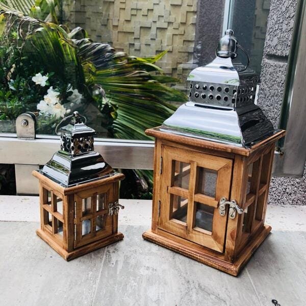 Kit com 2 Lanternas Marroquinas Madeira Pequenas 33/25cm Alt ...