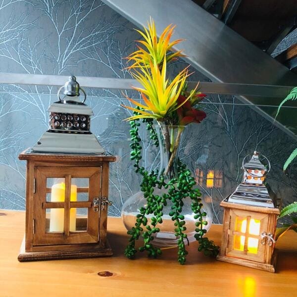 Kit com 2 Lanternas Marroquinas Madeira Pequenas 33/25cm Alt ...