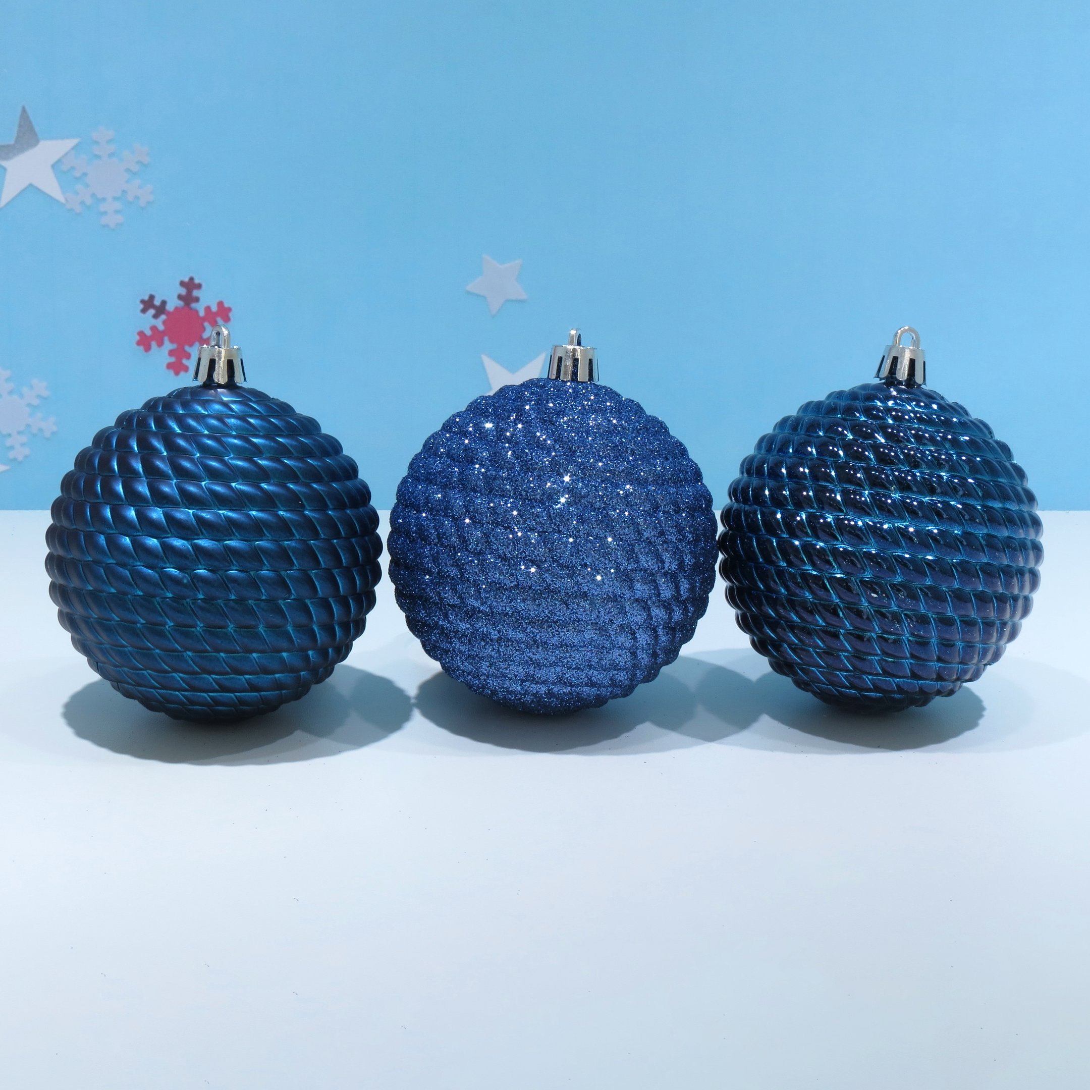 Kit 6 Bolas Árvore de Natal Azul Pantone Brilho Metálico | MadeiraMadeira