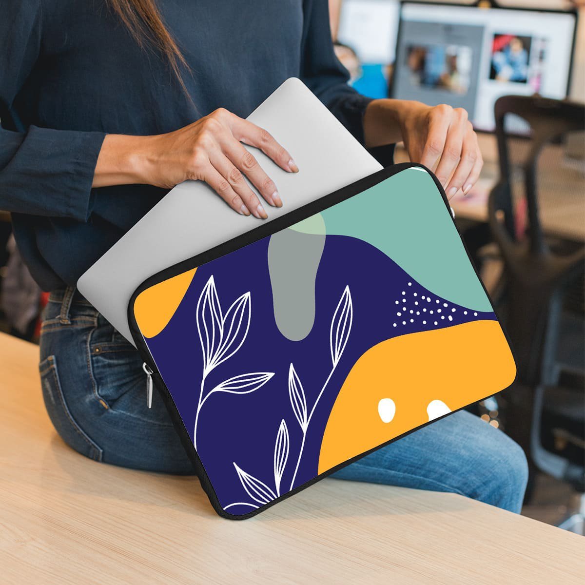 Capa Case Pasta Notebook Ate 17.3 Polegadas Colorido Plantas | MadeiraMadeira