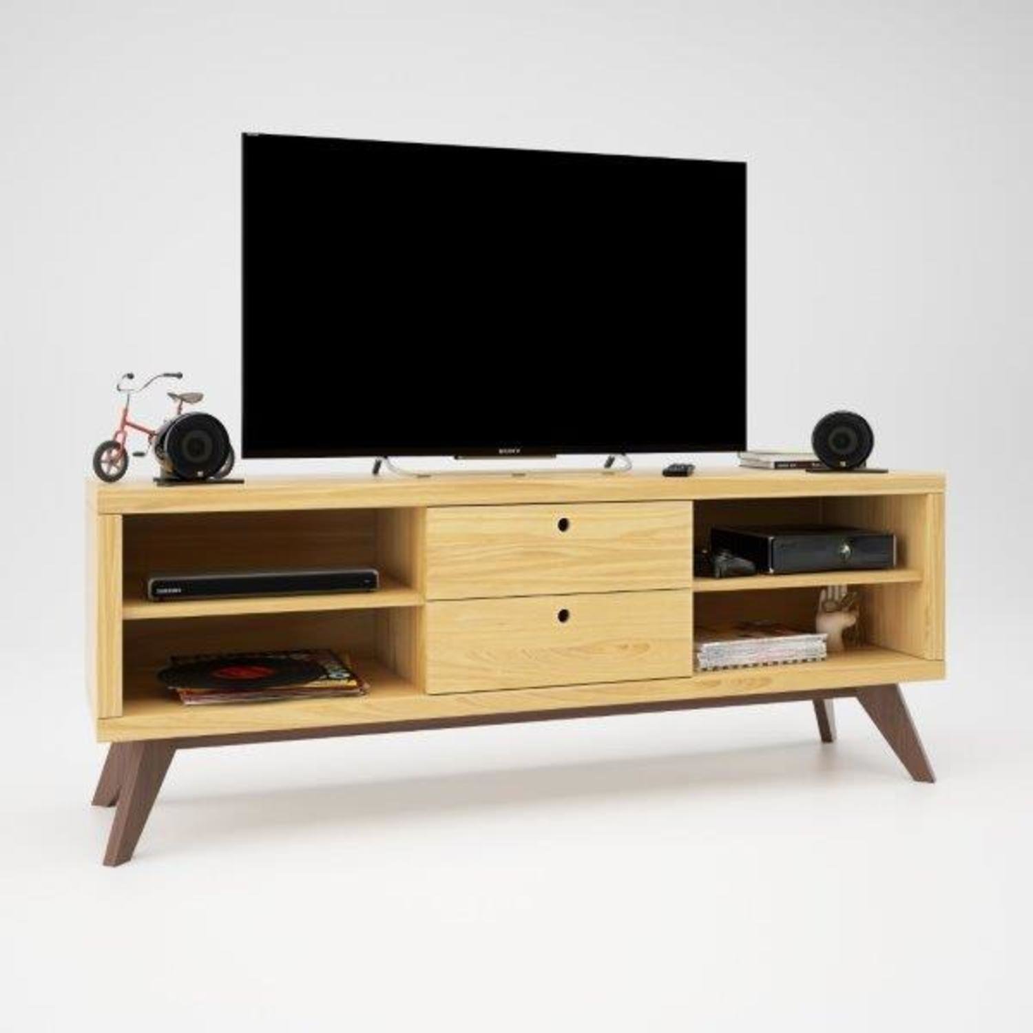 Rack Retrô para TV até 55 Polegadas Mooca Uvim | MadeiraMadeira