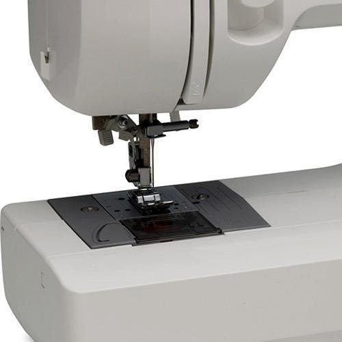 Máquina de Costura Brother BM2800-220v | MadeiraMadeira