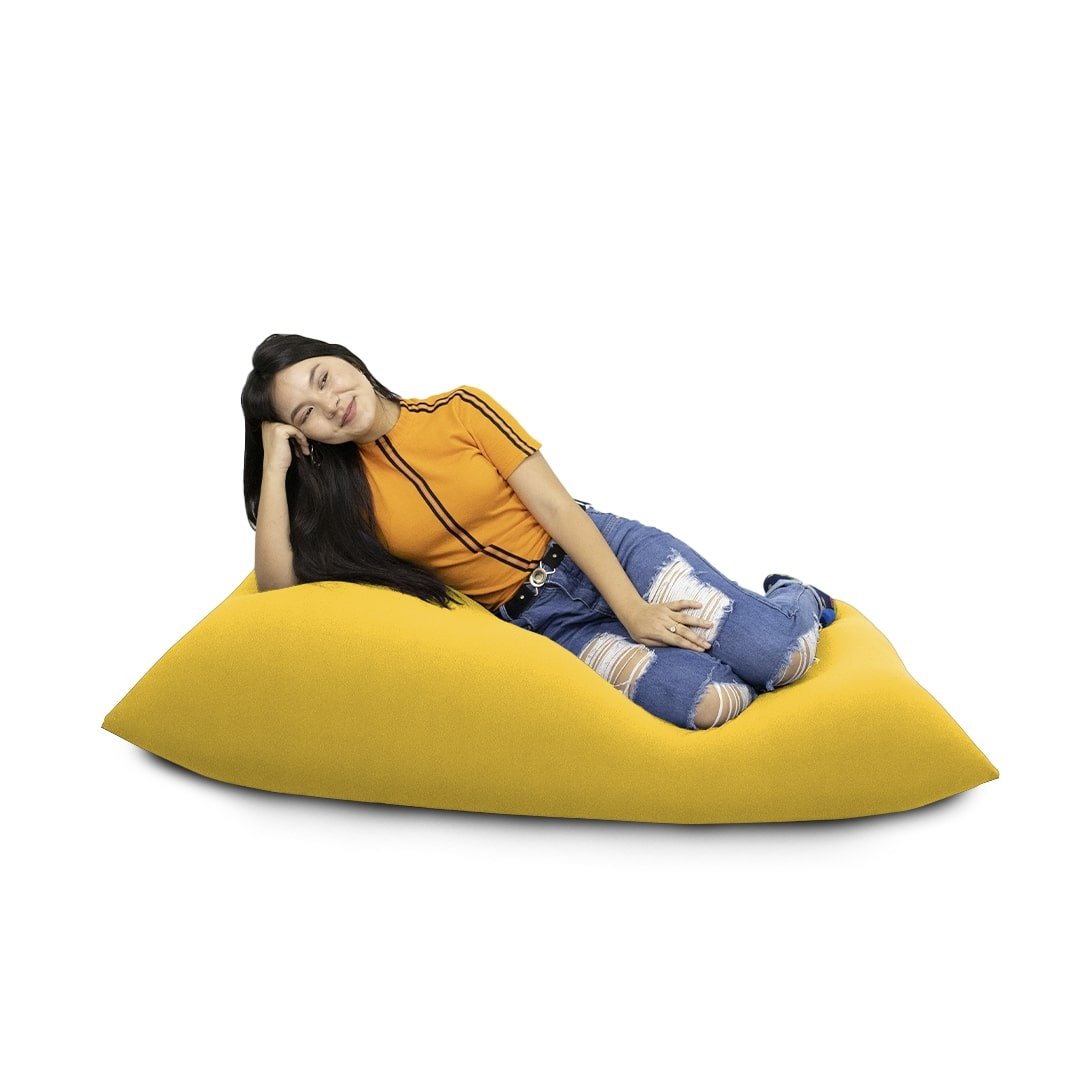 Puff Noah Midi Amarelo - Puff sensorial feito em tecido poliamida/perolas de EPS | MadeiraMadeira