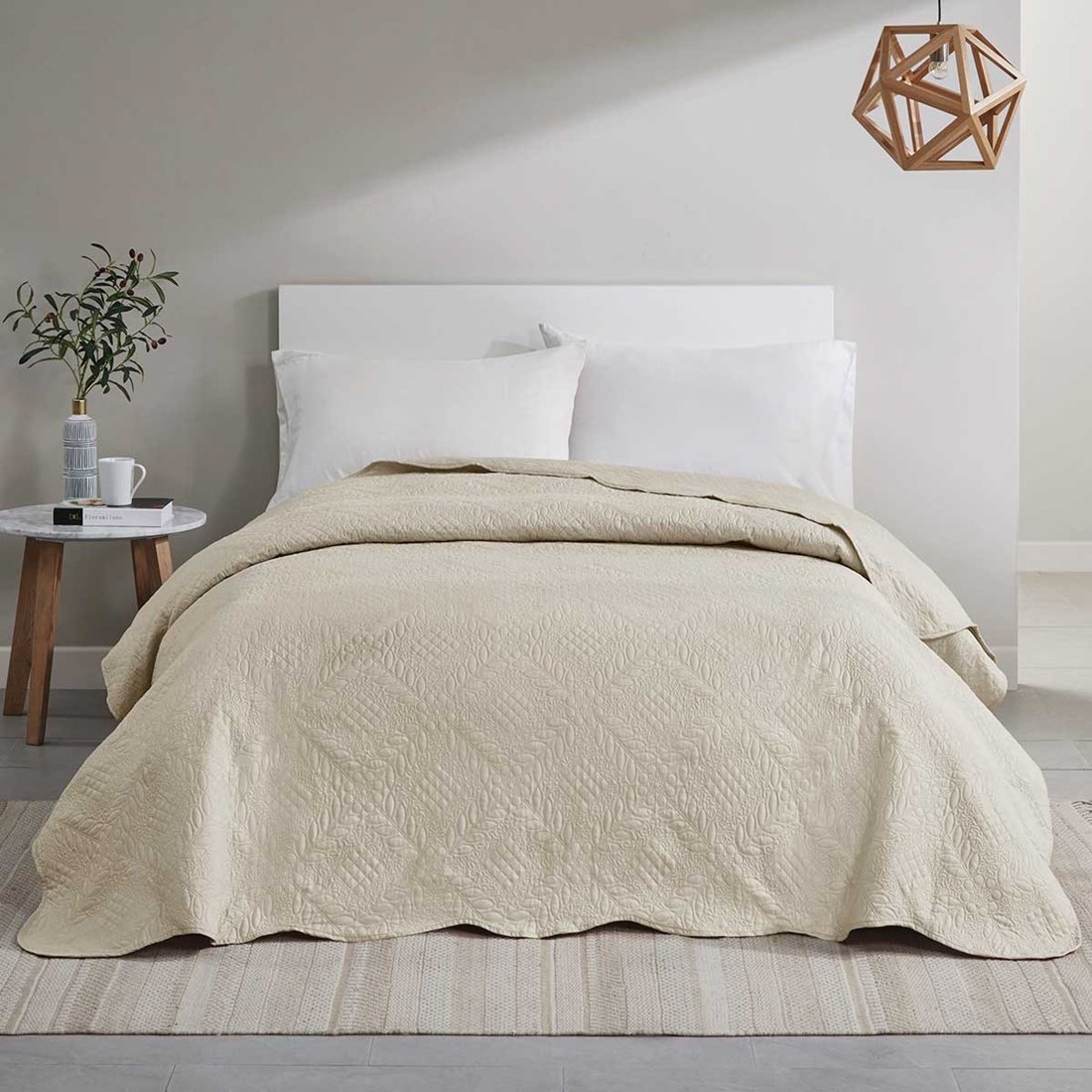Colcha Queen Dupla Face 150 Fios Avila | MadeiraMadeira