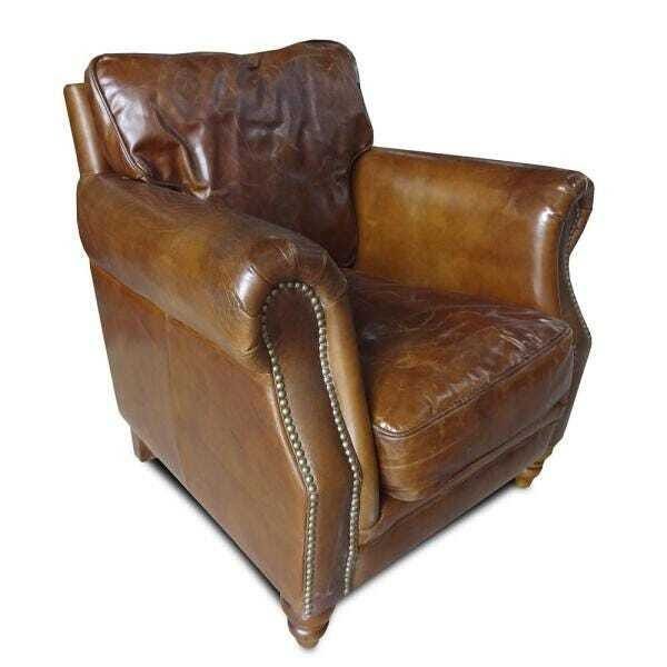 Poltrona em Couro Marrom Club Chair | MadeiraMadeira