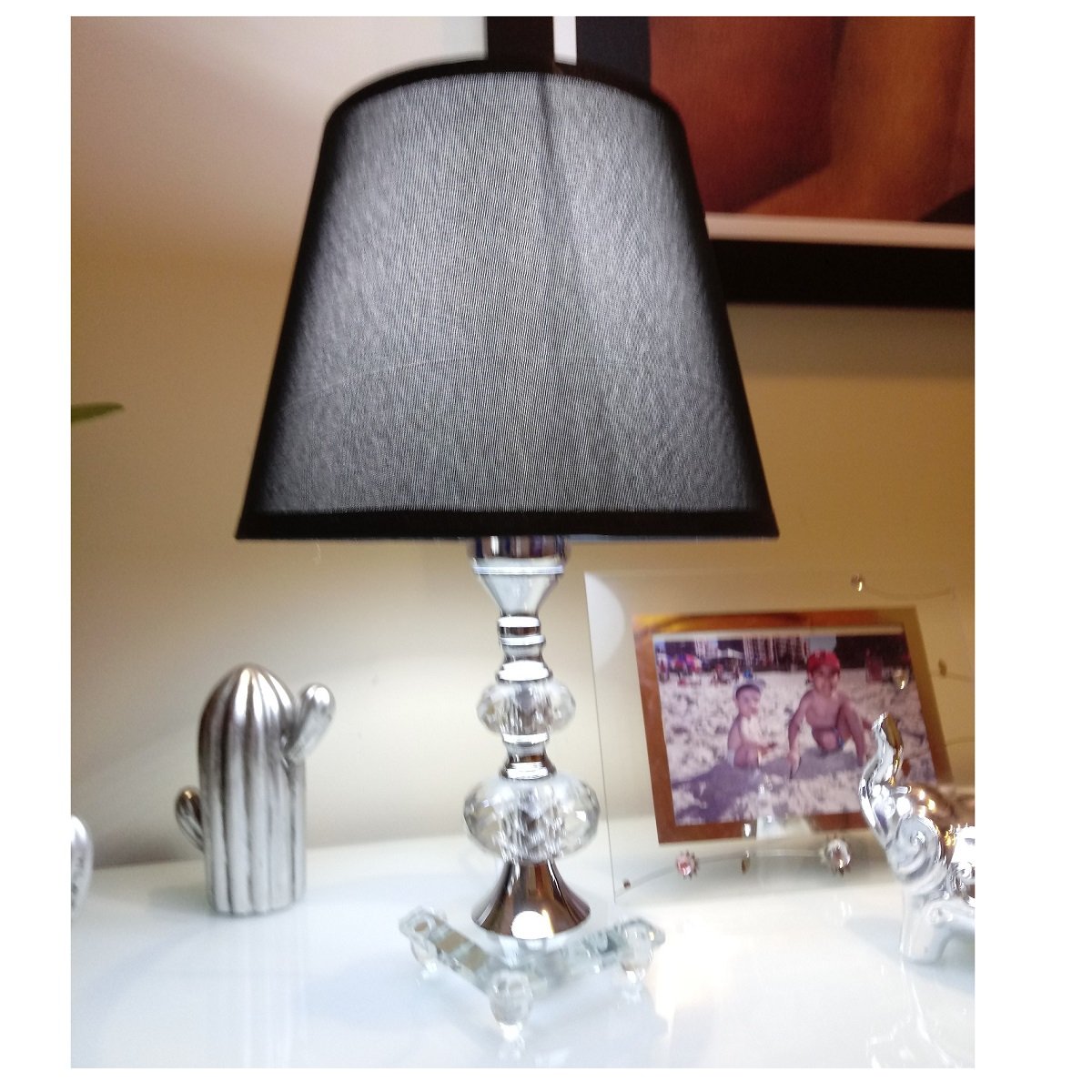 Abajur Cristal de Mesa Bola Cupula Preta Sala Quarto D02 | MadeiraMadeira