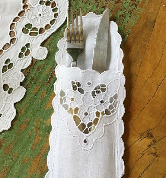 PORTA TALHER JERISSA BORDADO RICHELIEU LINHO RAMI (6 UNID ...