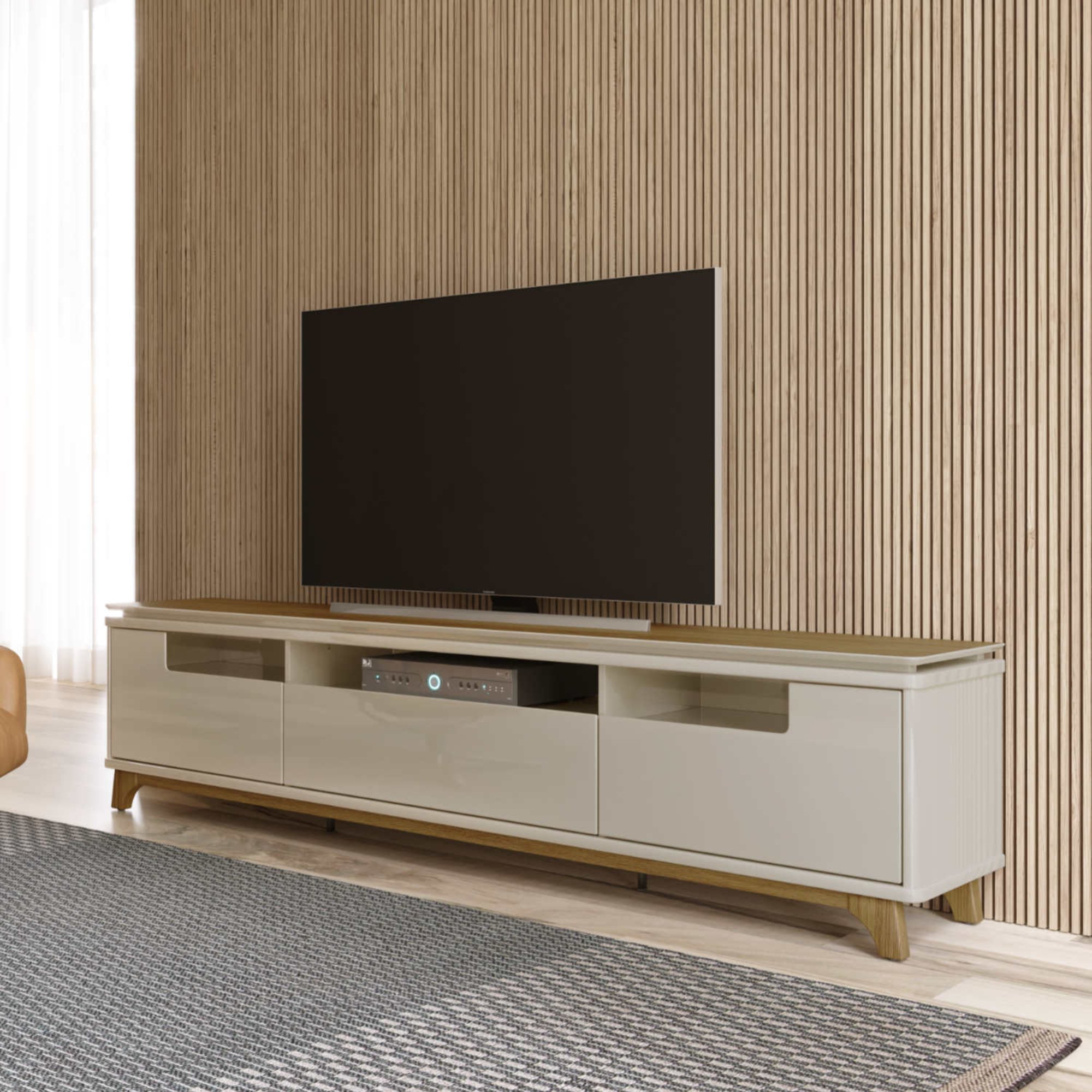 Rack para TV até 75 Polegadas Powers (217cm) - Off White/Freijo | MadeiraMadeira