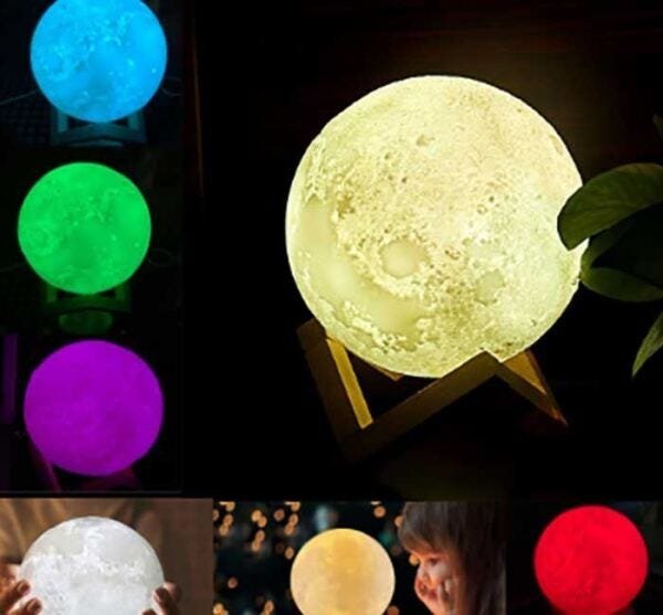 Luminária de Mesa Lua Cheia 15cm 3D Usb Touch 4 Cores Led | MadeiraMadeira