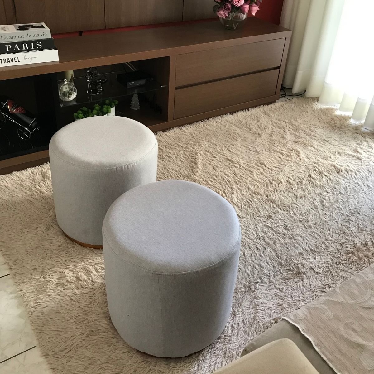 Kit puff redondo linho banquinho sala quarto madeira paris:Kit Puff ...