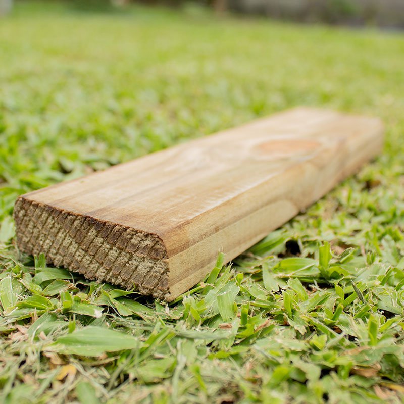 Deck em Pinus Tratado Autoclave 2,2cm X 7cm (10m²) | MadeiraMadeira