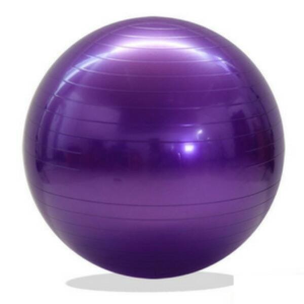 Bola Suiça Roxa 65cm com Bomba de Ar Anti Explosão Pilates | MadeiraMadeira