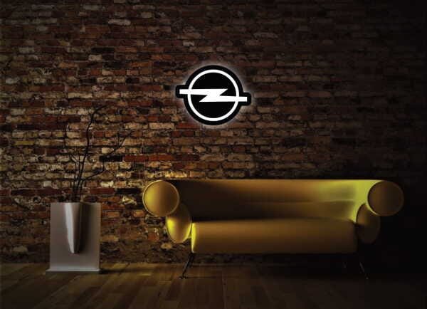 Luminoso Opel | MadeiraMadeira