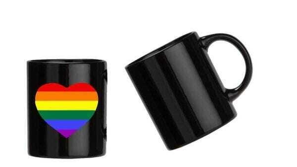 Caneca Coração Lgbt - Bandeira Gls - Preta | MadeiraMadeira