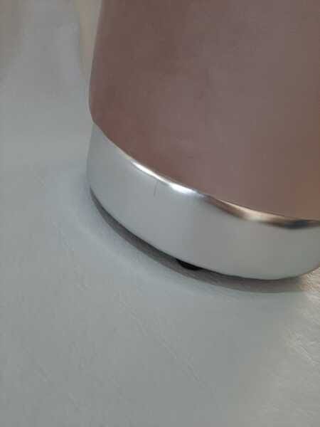 Kit 2 Puff Rosa com Rodapé Prata Ego.Decor | MadeiraMadeira