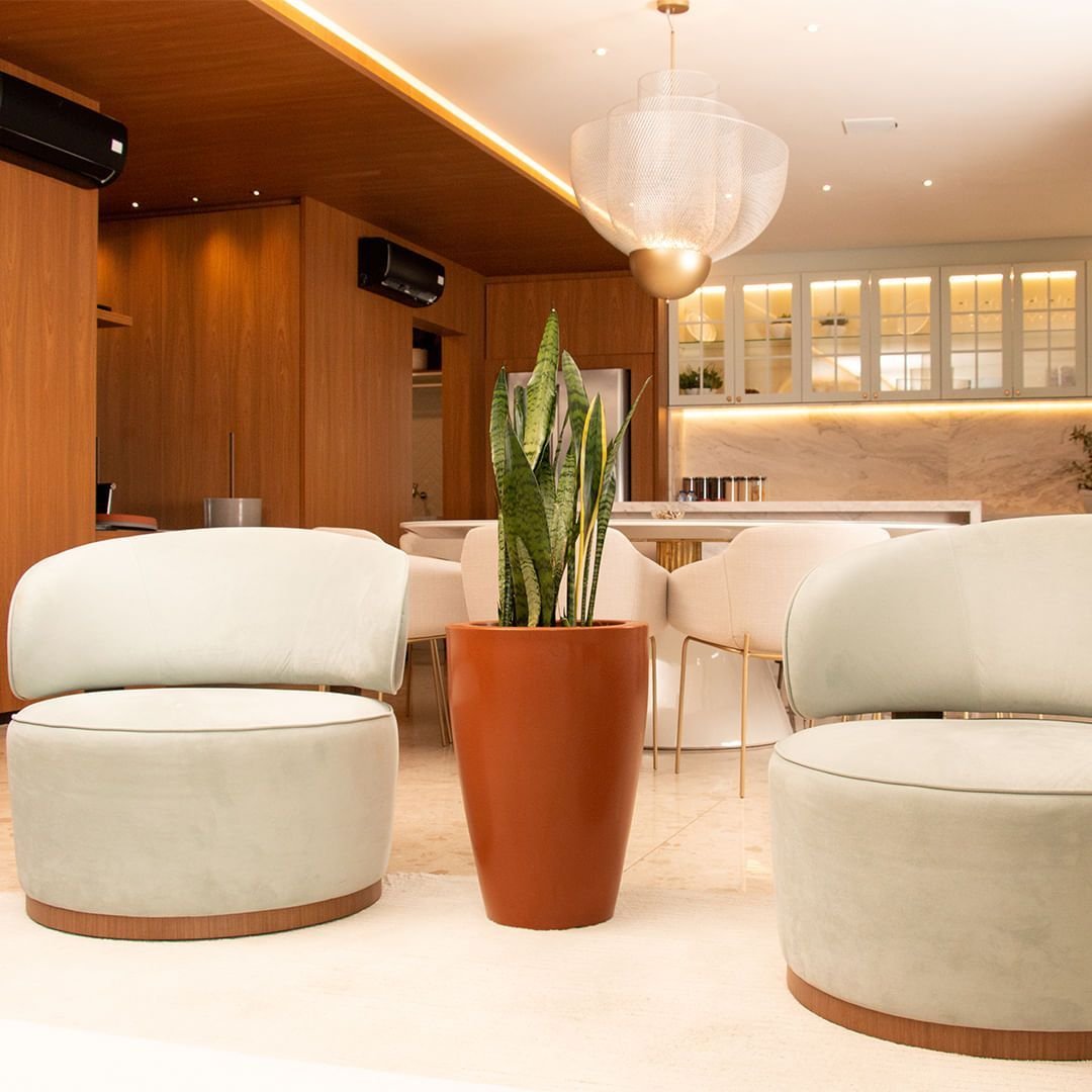 Vaso Cone Liso 55 Terracota | MadeiraMadeira