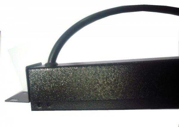 Régua Calha PDU 6 Tomadas Padrão NBR 14136 de 10A. Modelo 19 Polegadas ...