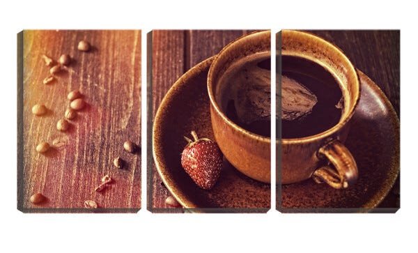 Quadro Decorativo 30x66 morango entre xícara e pires | MadeiraMadeira