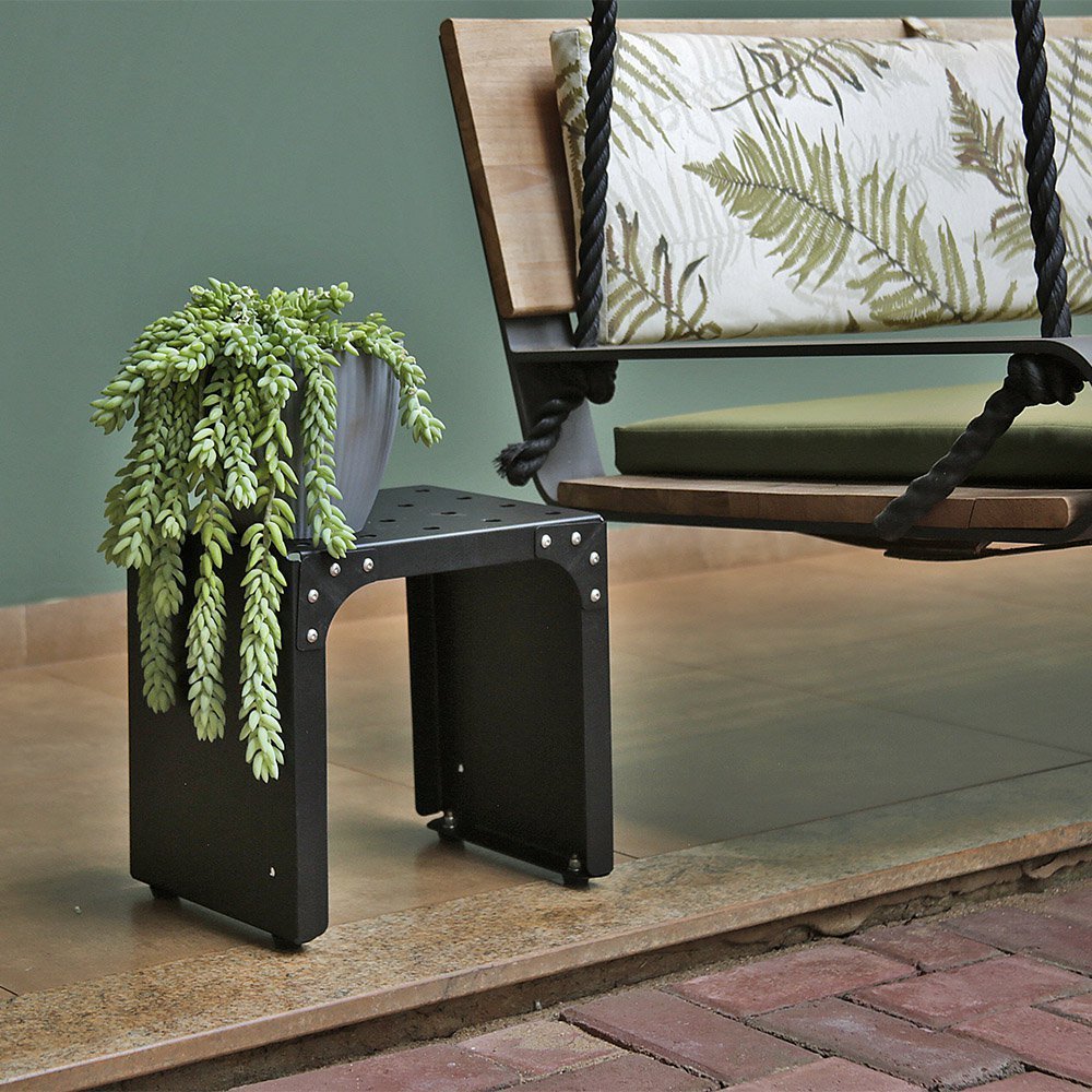 Banco Seat Garden - Puff - Banqueta - Aço - Preto Fosco | MadeiraMadeira