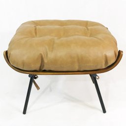 Puff Costela Cor Caramelo - Poltronas Do Sul | MadeiraMadeira