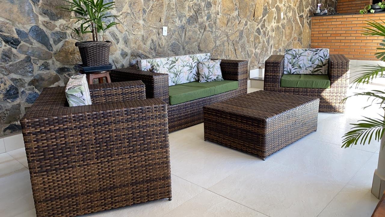 Conjunto Canada 2l 160cm + 2 poltronas + 1 puff - fibra sintética/ alumínio - Acquablock Garbo ...