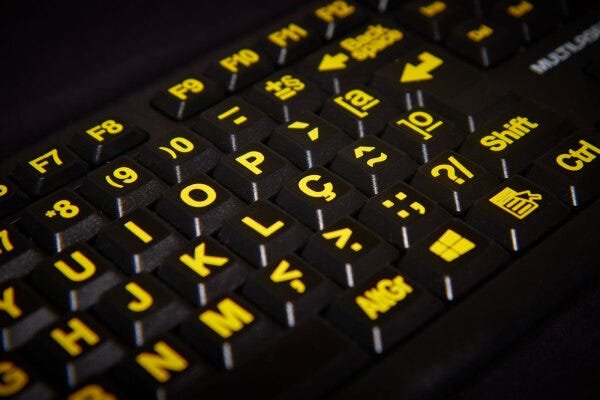 Teclado Ampliado Adaptado Baixa Visão Idosos em Alto Contraste com ...