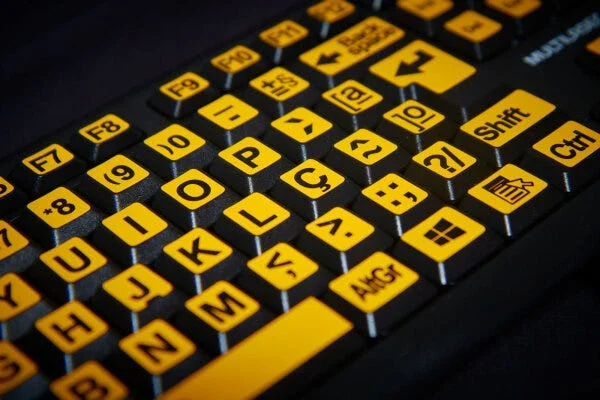 Teclado Ampliado Adaptado Baixa Visão Idosos em Alto Contraste com ...