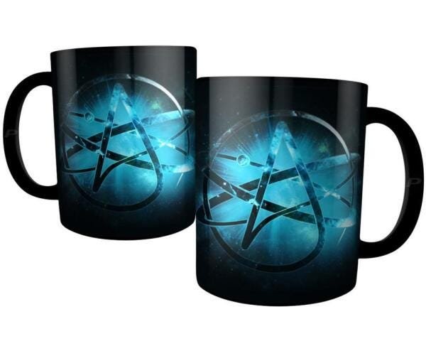 Caneca Presente Para Ateu - Símbolo Átomo Ateísta Preta | MadeiraMadeira