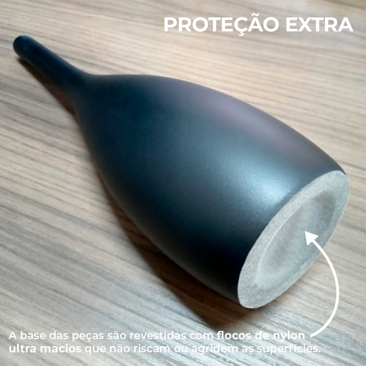 Vaso de Mesa para Decoração de Sala Organic M Preto Fosco Joelma ...