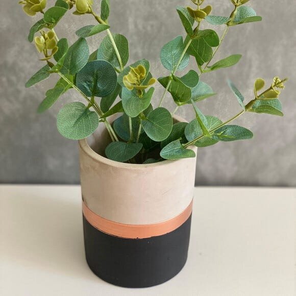 Vaso Planta cachepot cilíndrico Em Cimento Preto | MadeiraMadeira