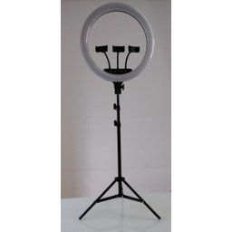 Kit completo de Ring Light 18" | MadeiraMadeira