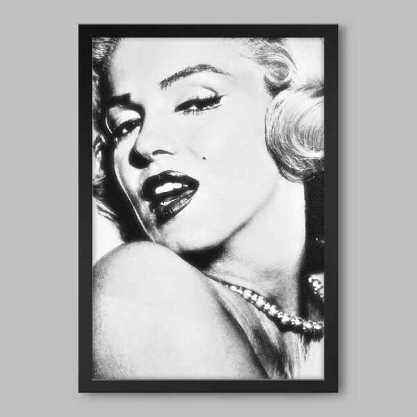 Quadro Marilyn Monroe Old Photo - 20x30cm - Moldura Padrão Preto ...