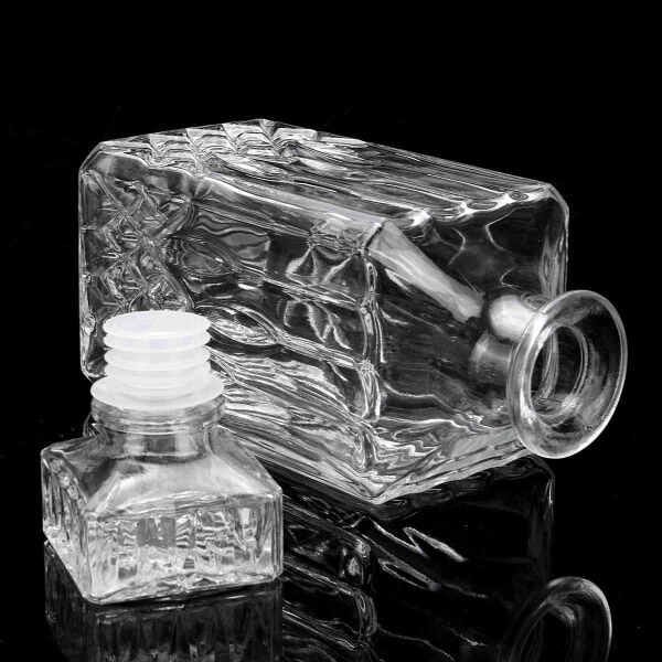 Garrafa Decanter De Vidro Licor E Whisky Tampa Barroco | MadeiraMadeira Garrafa Decanter De Vidro Licor E Whisky Tampa Barroco | MadeiraMadeira