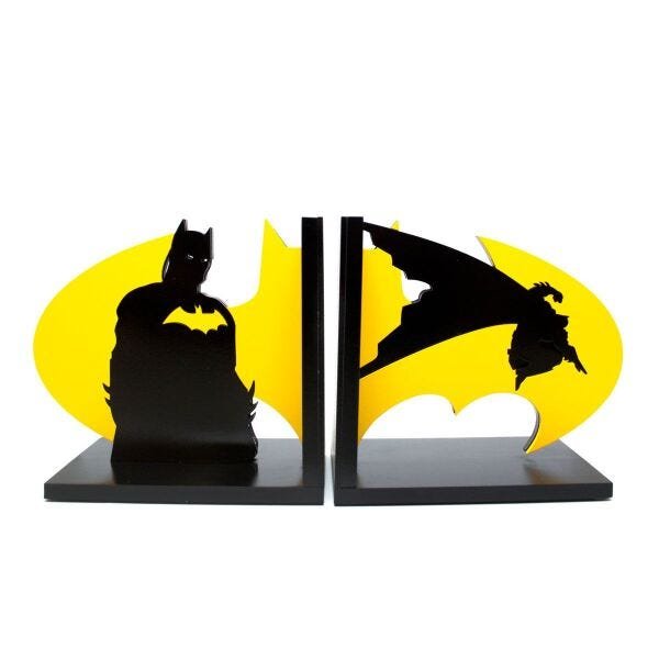 Aparador de Livros Batman Em Ação e Logo Amarelo | MadeiraMadeira