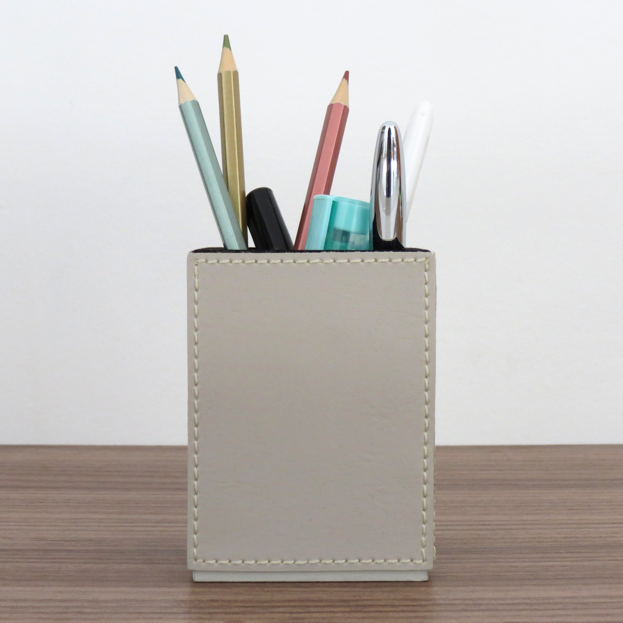 Kit para Escritório Colors com Porta Lápis Clips e Cartão | MadeiraMadeira